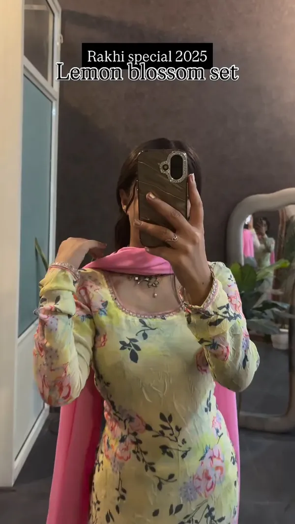 SAMVRITA Lemon Blossom Floral Kurta Set Price in India - Buy SAMVRITA ...