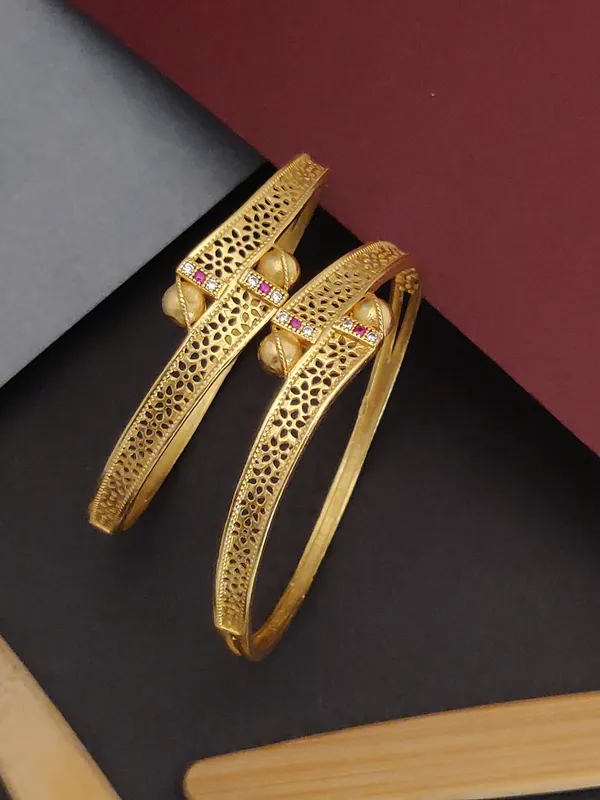 Trendz Jewellery Beautiful Designer Daily wear Bangles Pack of 2 Pieces ...