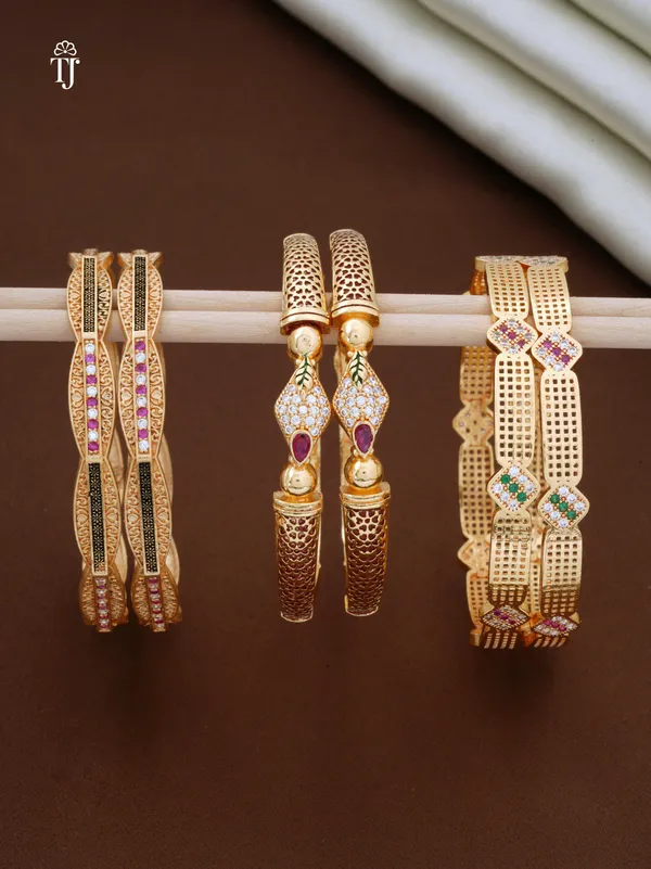 fancy gold bangles designs