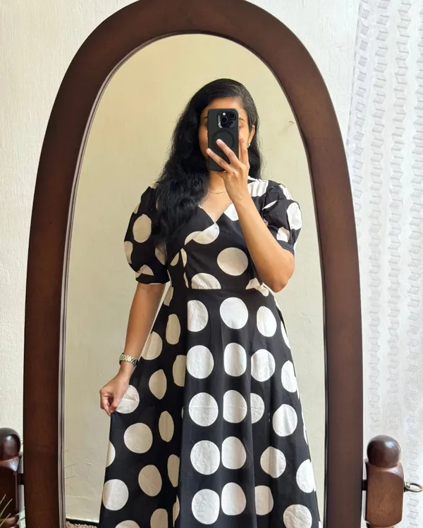 MOLISHA Ikat Print Cotton Flared Mid-Length Gown Price in India - Buy ...