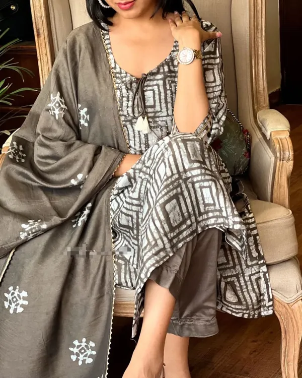 MOLISHA New Cotton 3 piece suit-Brown Price in India - Buy MOLISHA New ...