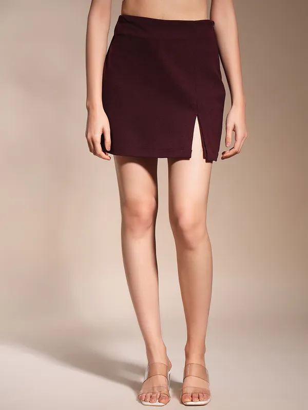 Zastraa Zastraa Burgundy Side Slit Scuba Mini Skorts Price in India - Buy Zastraa Zastraa ...