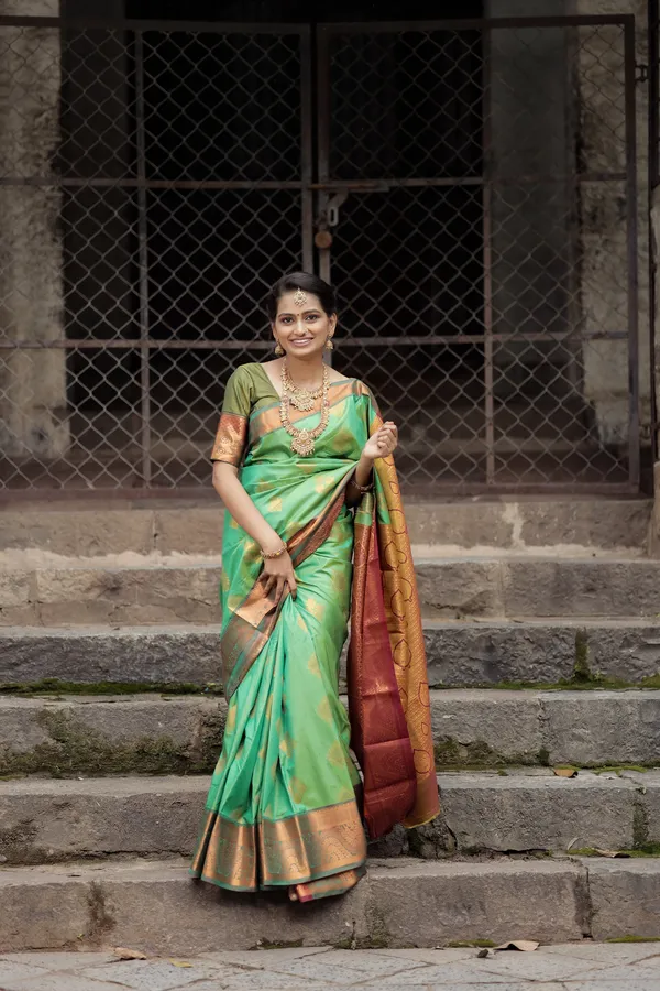 Shreevinayaktextiles Green Sami Silk Traditional Power Loom Weaving ...