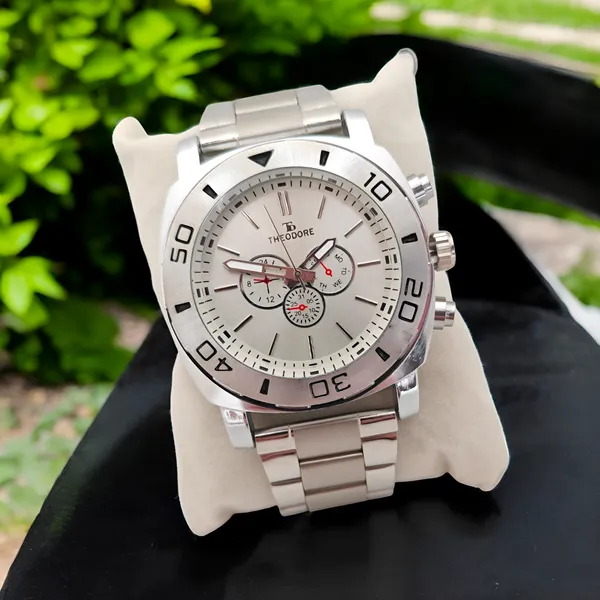 THEODORE Silver Shade Analogue Round Dial Dual Tone Metal Chain Watch ...
