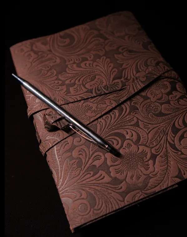 HIDEORA Florentine Grace – Embossed Leather Journal Price in India ...