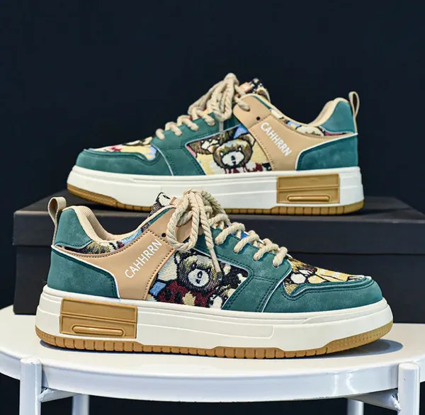 Desivana White-Green Sneakers for Men and Women Price in India - Buy ...