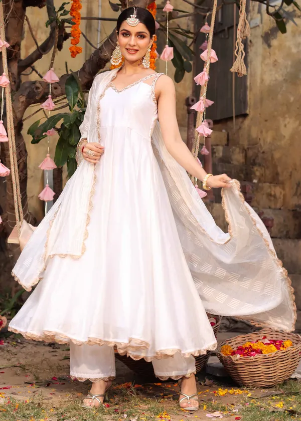 Label Aditi Hundia Chandani Suit Set And Lilac Dream Anarkali Suit Set ...