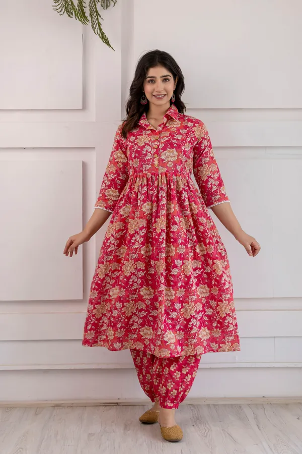 Label Kushagra Pink Floral Printed Gathered Maternity kurta set Price ...